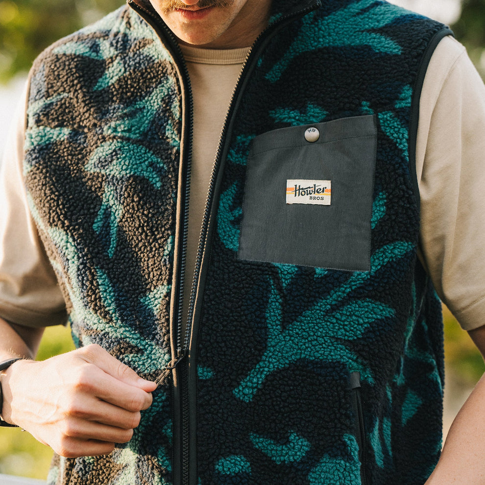 Chisos Fleece Vest - Forgotten Forest : Antique Black – HOWLER BROTHERS