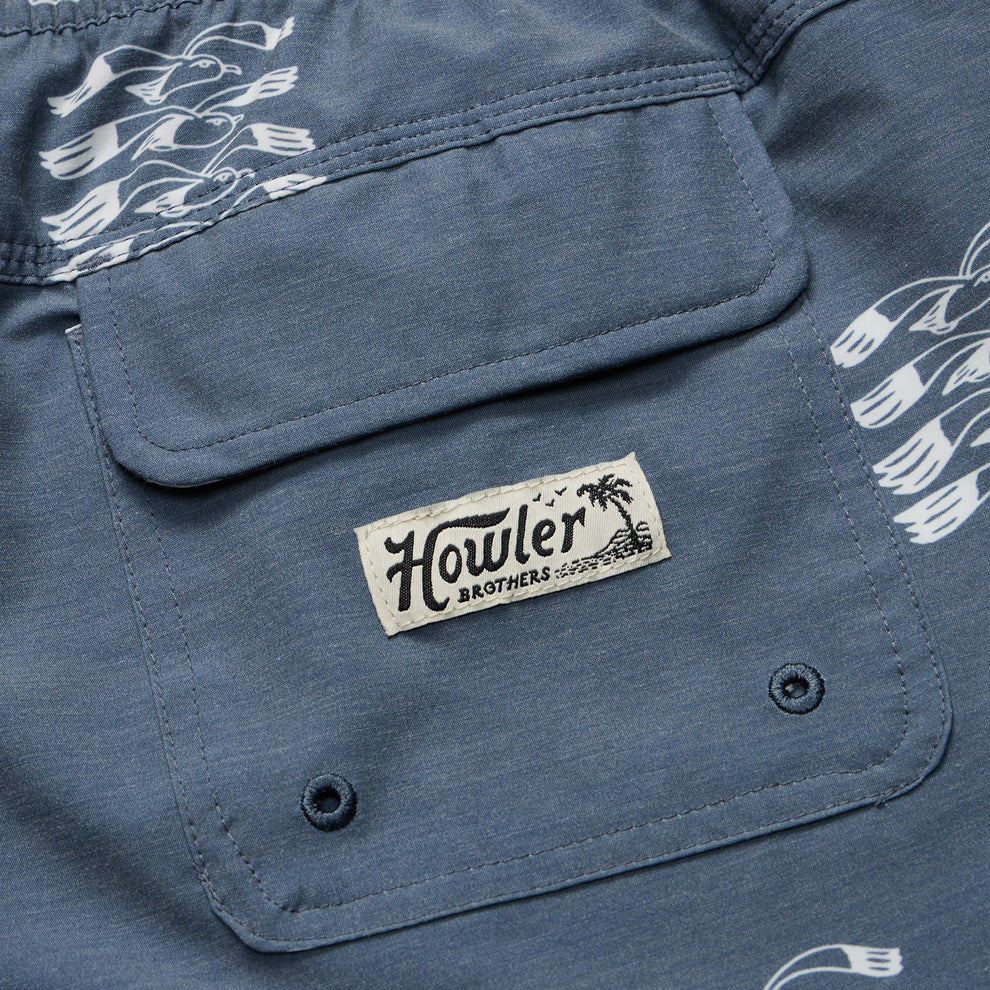 Deep Set Boardshorts 17" - Flocka Seagulls : Key Largo – HOWLER BROTHERS