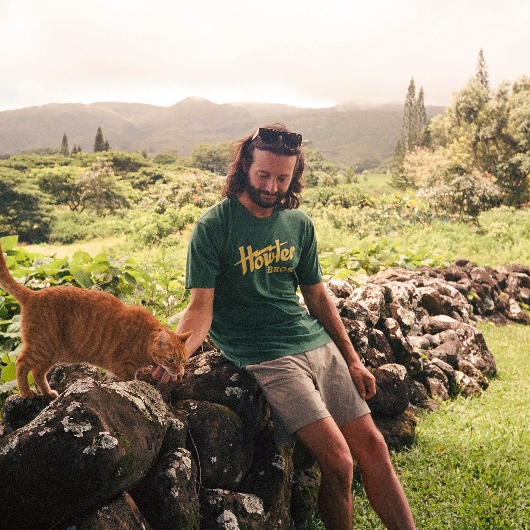 Howler Electric T-Shirt - Forest Green – HOWLER BROTHERS